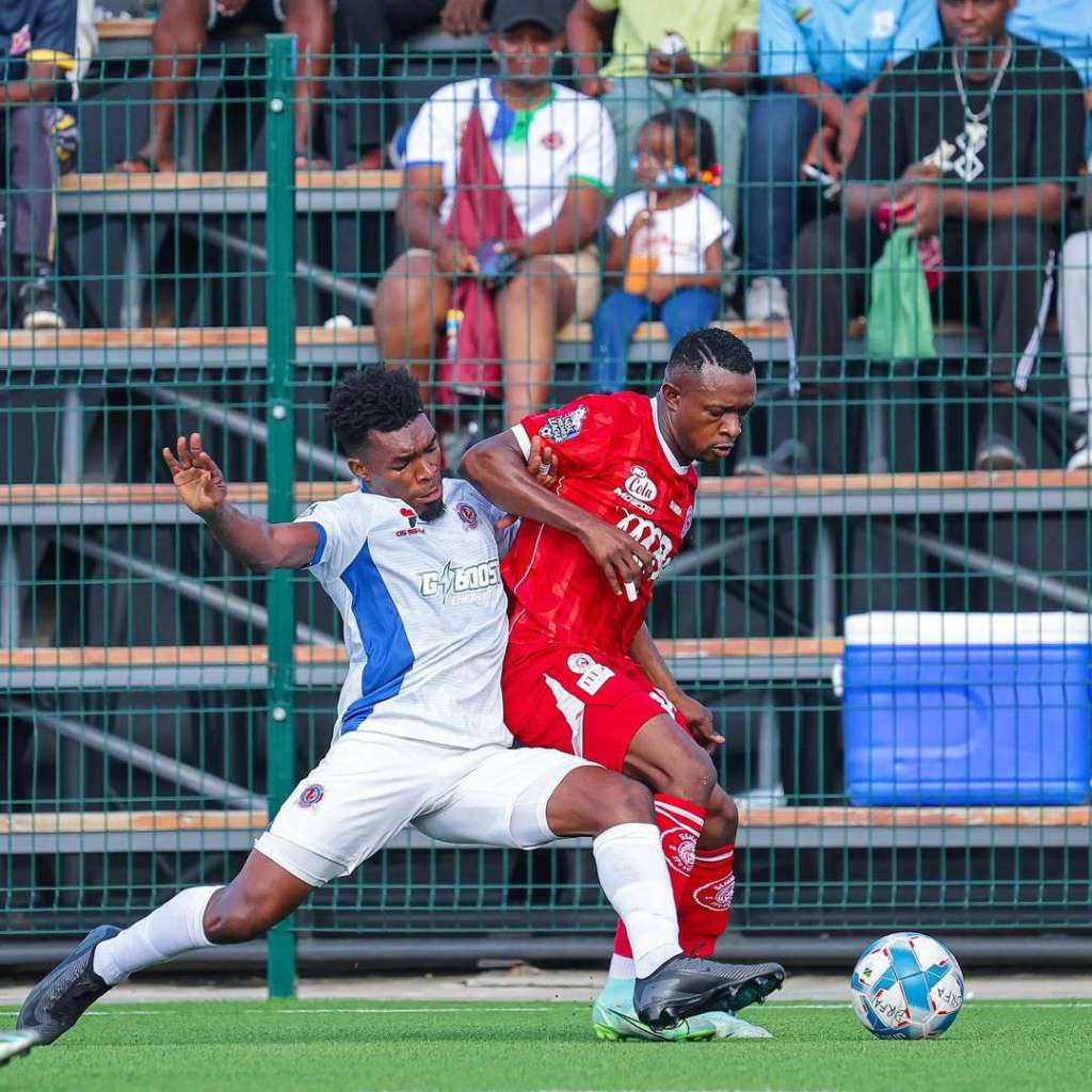 Ellie Mpanzu hauzwi Simba SC, RS Berkane kunyonyolewa