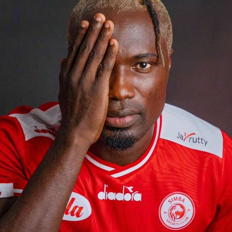Jonathan Sowah atoa ahadi nzito Simba SC 2025/26