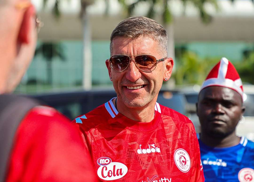 Kocha mpya Simba SC CV yake hii hapa 2025/26